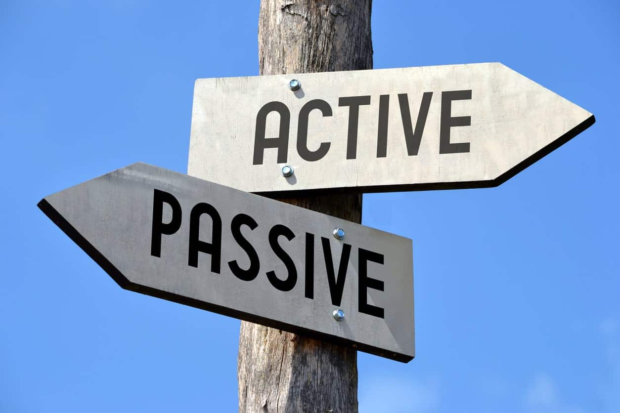 Active Vs Passive investing styles compared Active Vs Passive investing styles compared